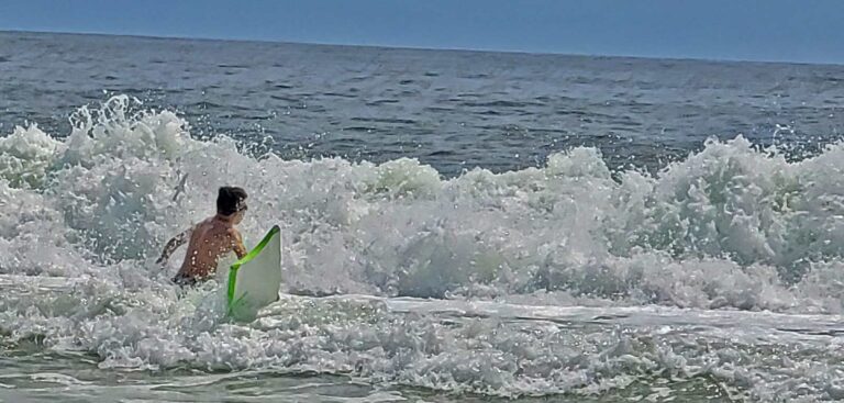 How to Boogie Board in 4 Steps & Dominate the Waves – Seaside Heights ...